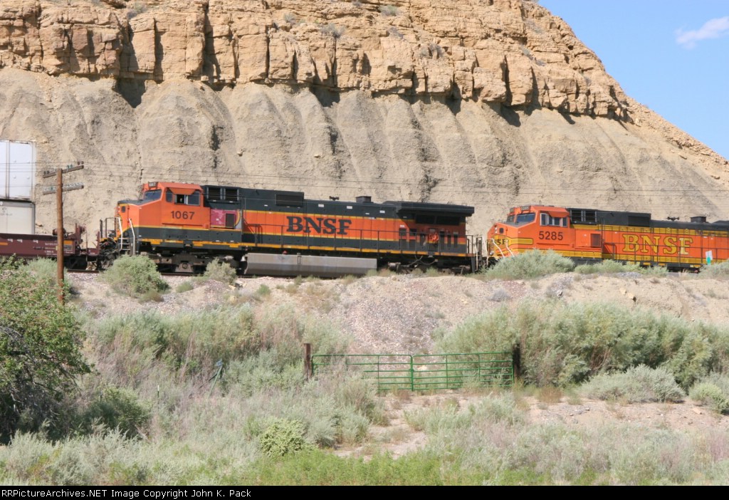 BNSF 1067